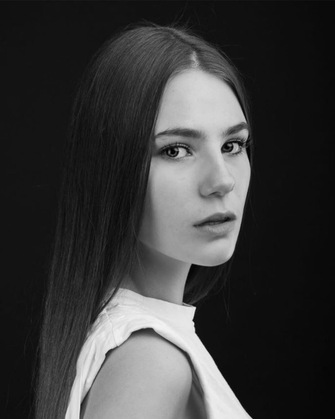 Top Model Serbia 2022 -Tara Racunica - Topmodel Of The World